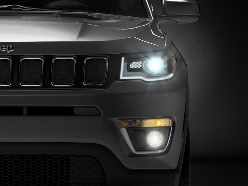 Jeep® Compass Exterior | Impressive Features | View Color Options